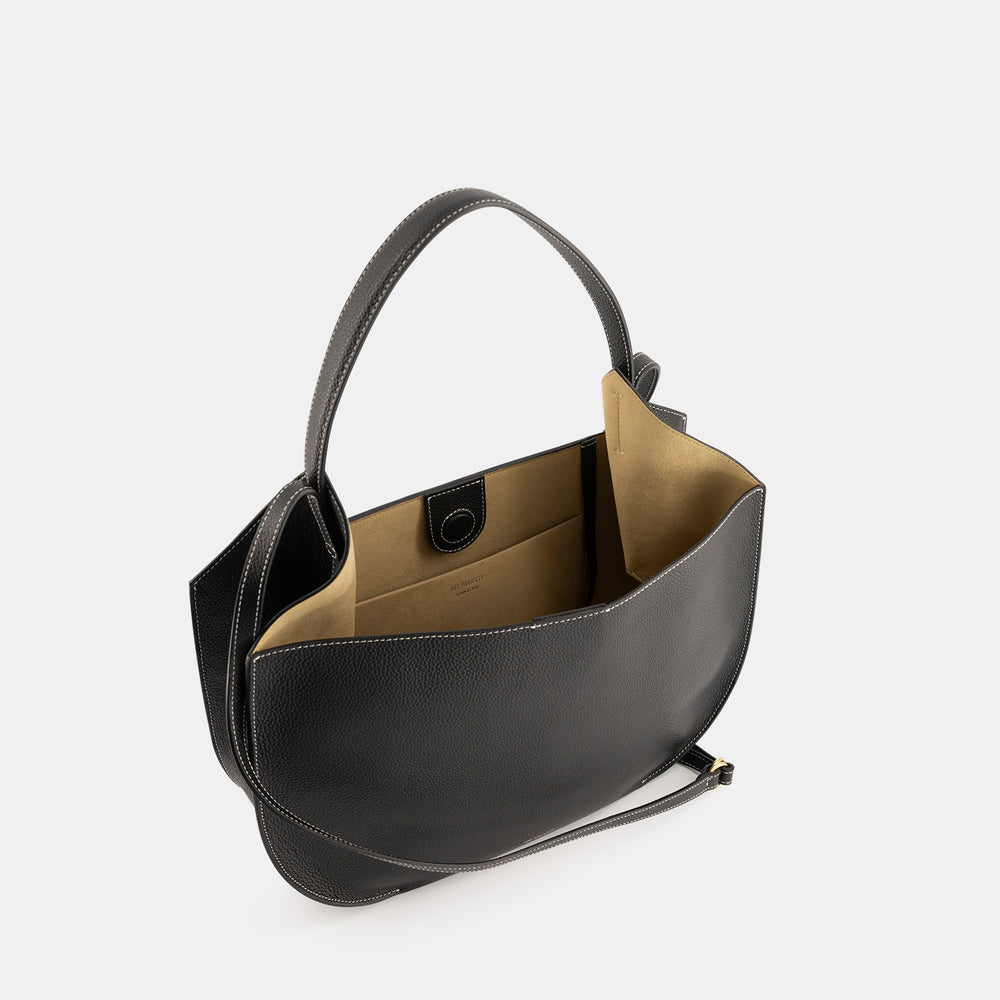 The HELENE HOBO Bag | Ree Projects